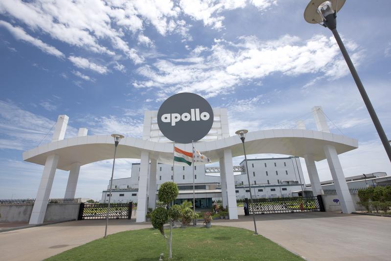 Az Apollo gumigyár acélszerkezeteinek festése